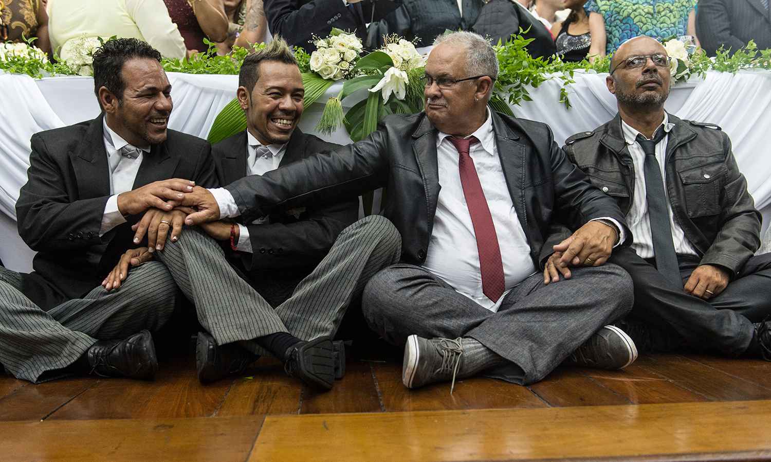 Rio Célèbre «le Plus Grand Mariage Homosexuel Du Monde Avec 160 Couples