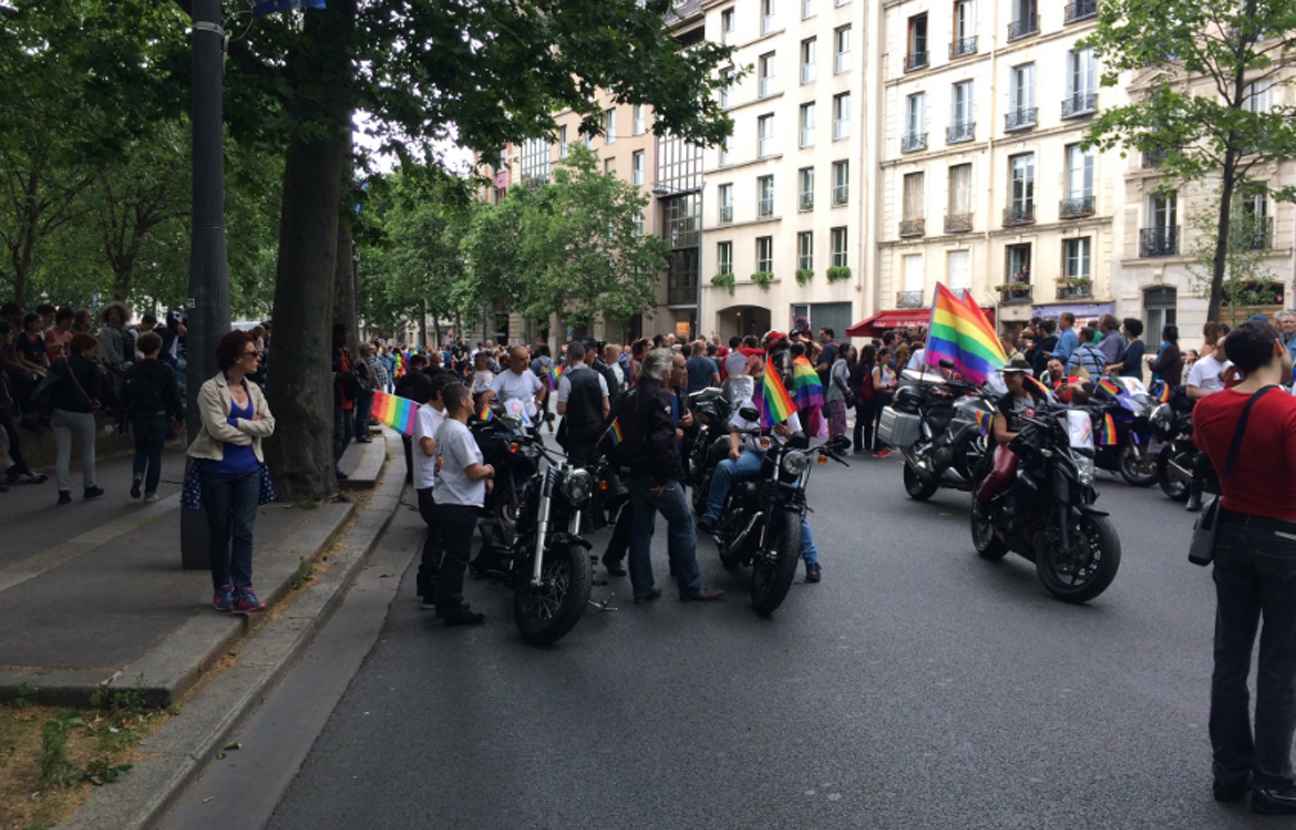 Une Gay Pride Sous Haute Sécurité à Paris