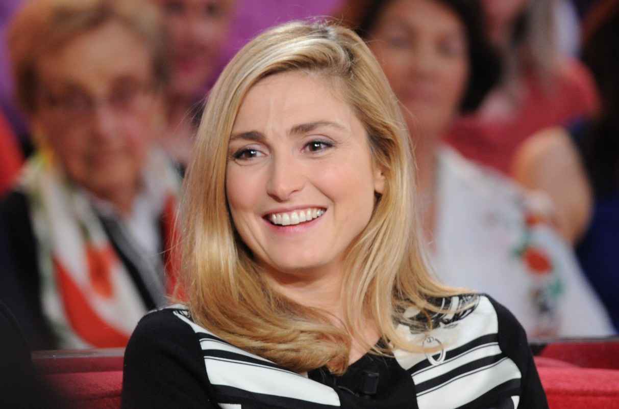 Julie Gayet Nua Em Famille D Compos E Hot Sex Picture