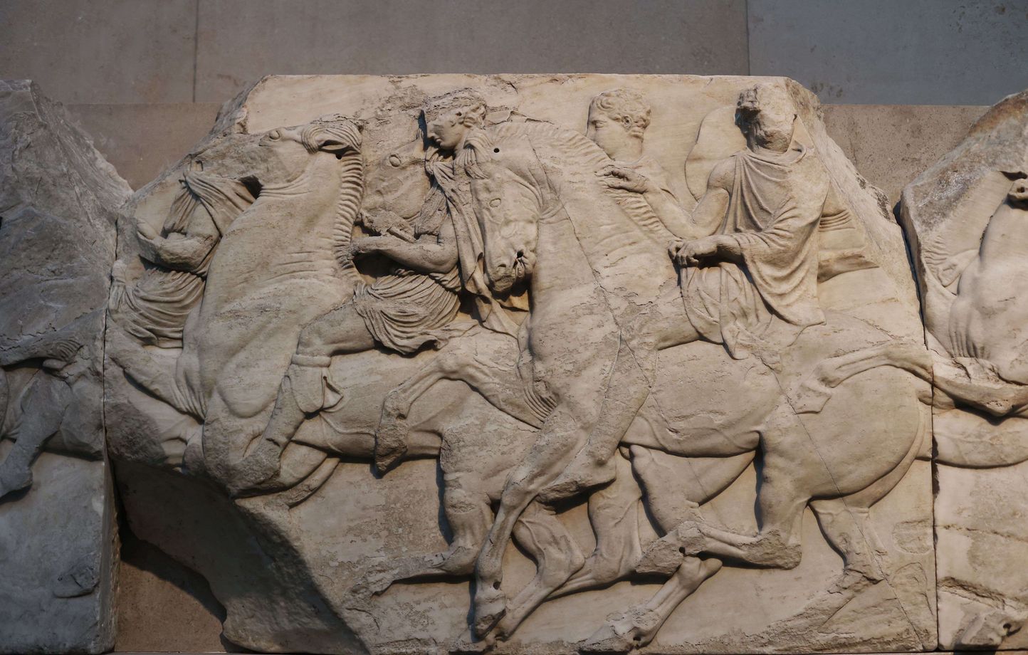 Le gouvernement britannique exclut un retour des frises du Parthénon en Grèce