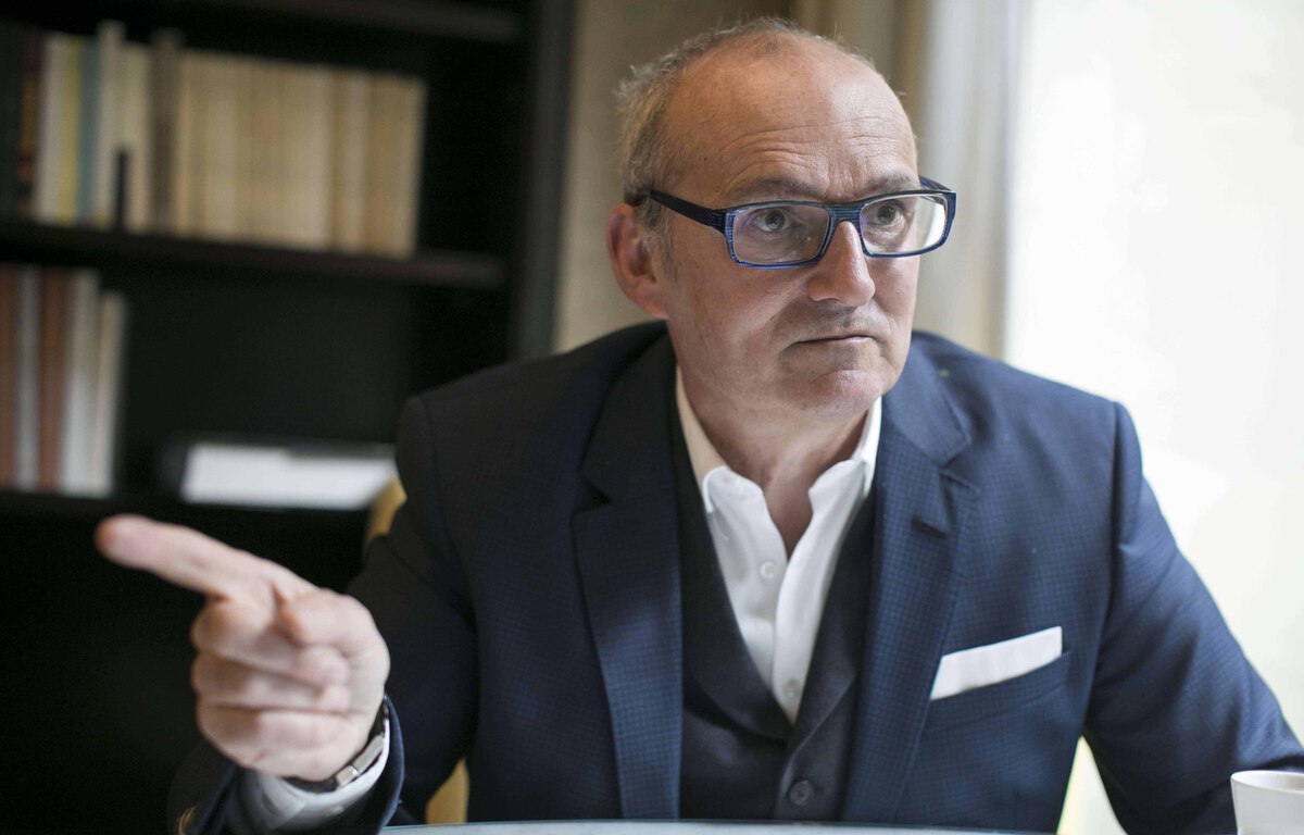 Coronavirus : Des médecins, régulièrement menacés de mort, tirent la ... Coronavirus : Des médecins, régulièrement menacés de mort, tirent la ...