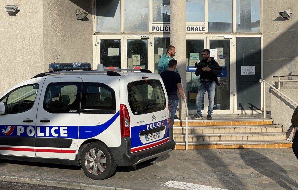 Faits divers : deux gardes à vue levées après l'attaque de policiers à ... Faits divers : deux gardes à vue levées après l'attaque de policiers à ...