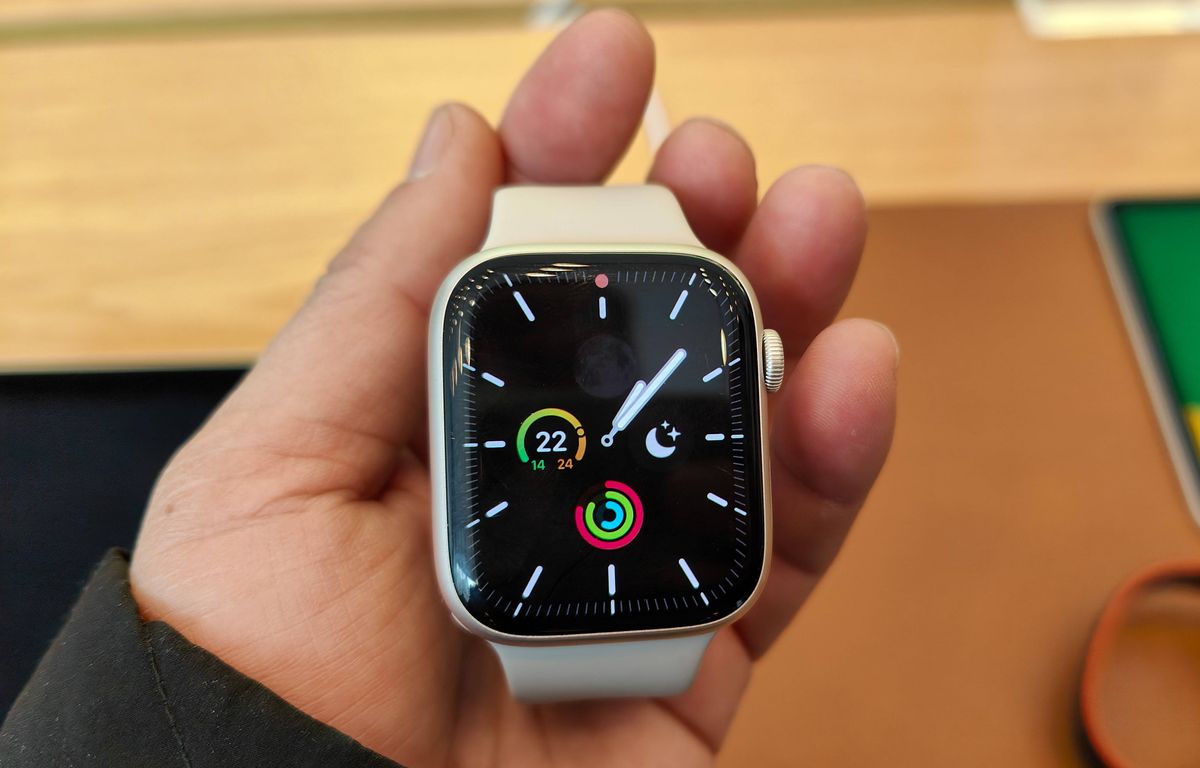 The Apple Watch Could One Day Measure Blood Sugar Without A Shot 