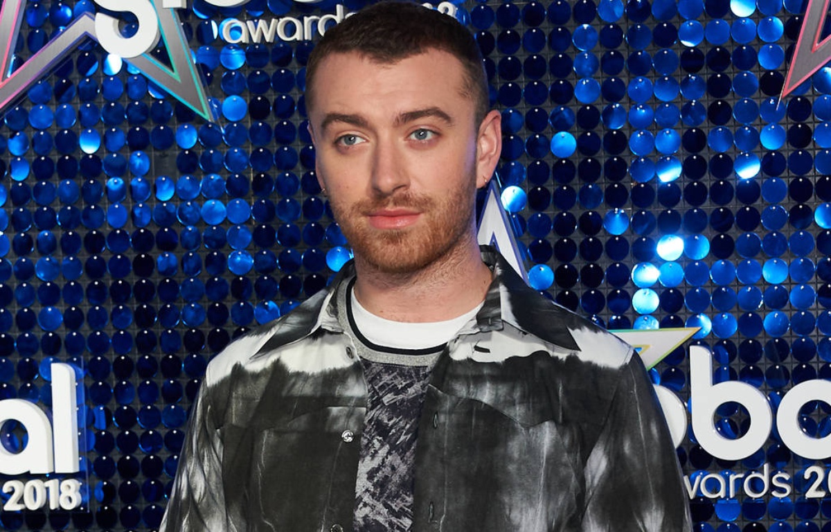 Sam Smith Pose Torse Nu Et Prouve Quil Est Enfin En Paix Avec Son Corps